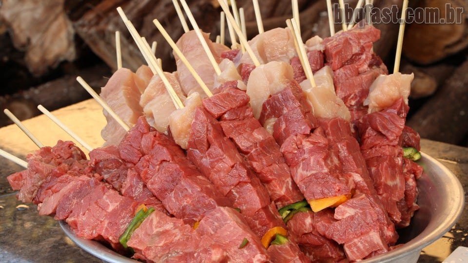 Curso espetinhos gourmet +de 40 receita em vídeo - CursosOnline